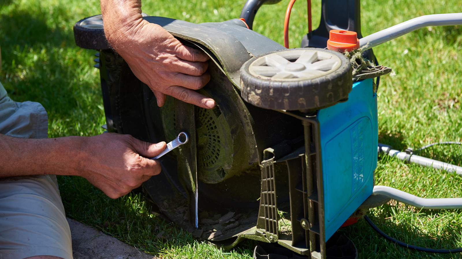 A Must-Try Trick That'll Make Sharpening Lawn Mower Blades A Breeze