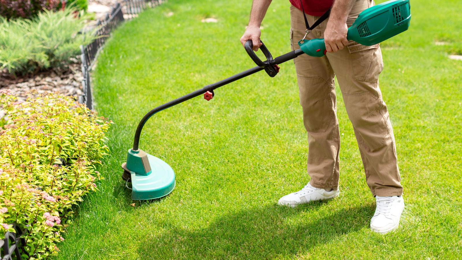 A Simple Method That'll Save You Time While Trimming Your Lawn