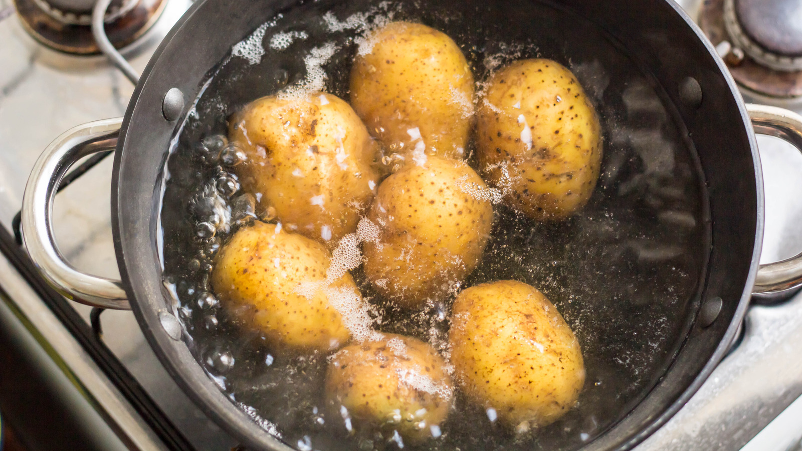 Don't Throw Out The Water Next Time You Boil Veggies. Here's Why