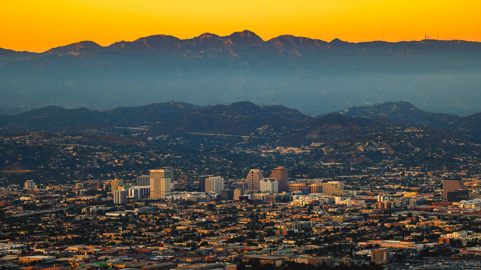 Enjoy Breathtaking Views Of Hollywood At A Must-Visit California ...