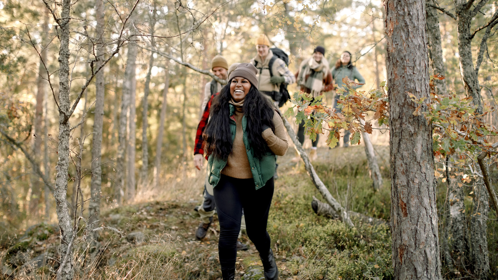 Here's What You Should Wear During Your Fall Hiking Trip