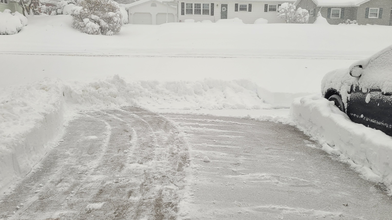 Salt Or Sand: Which Is The Best Option For Tackling Your Icy Driveway?