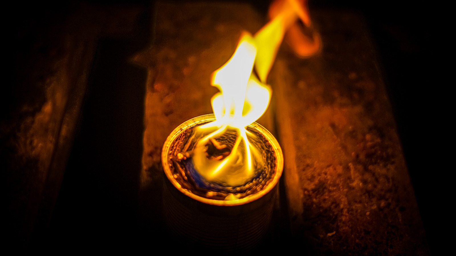 The Most Clever DIY Cookstove Or Fire Starter To Keep Handy While Camping