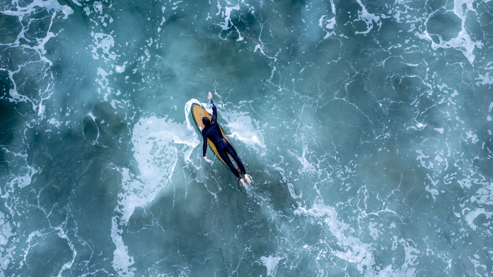 The Most Dangerous Spots To Surf In The Whole World