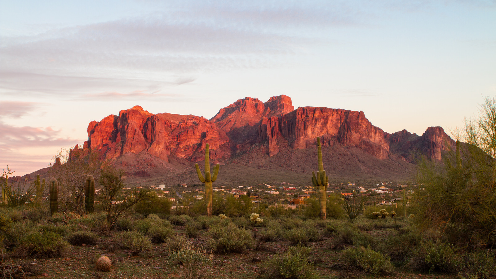 Arizona's Superstition Mountains Have An Unsettling Amount Of Lost Hikers