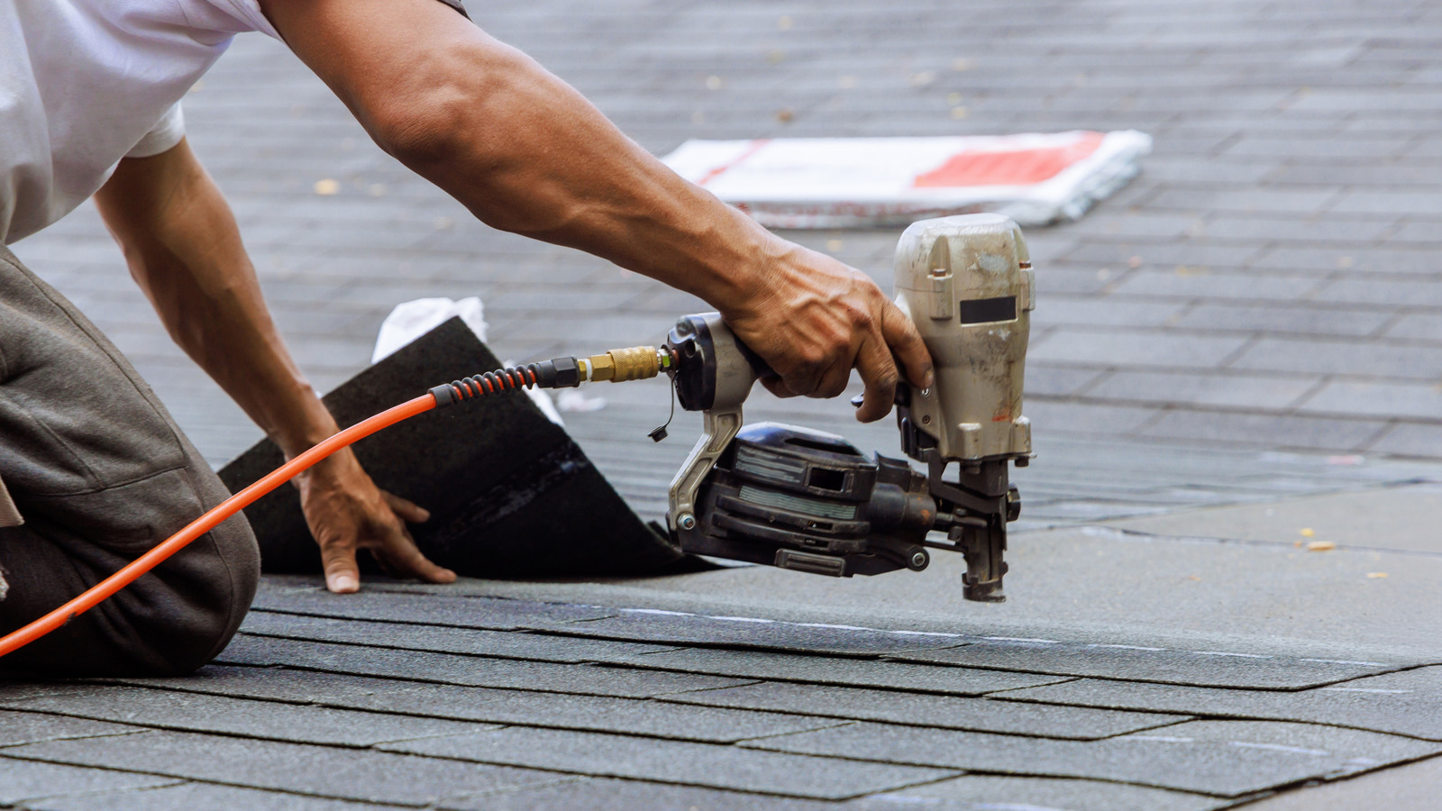 Unmistakable Signs It's Time To Replace Your Roof Shingles