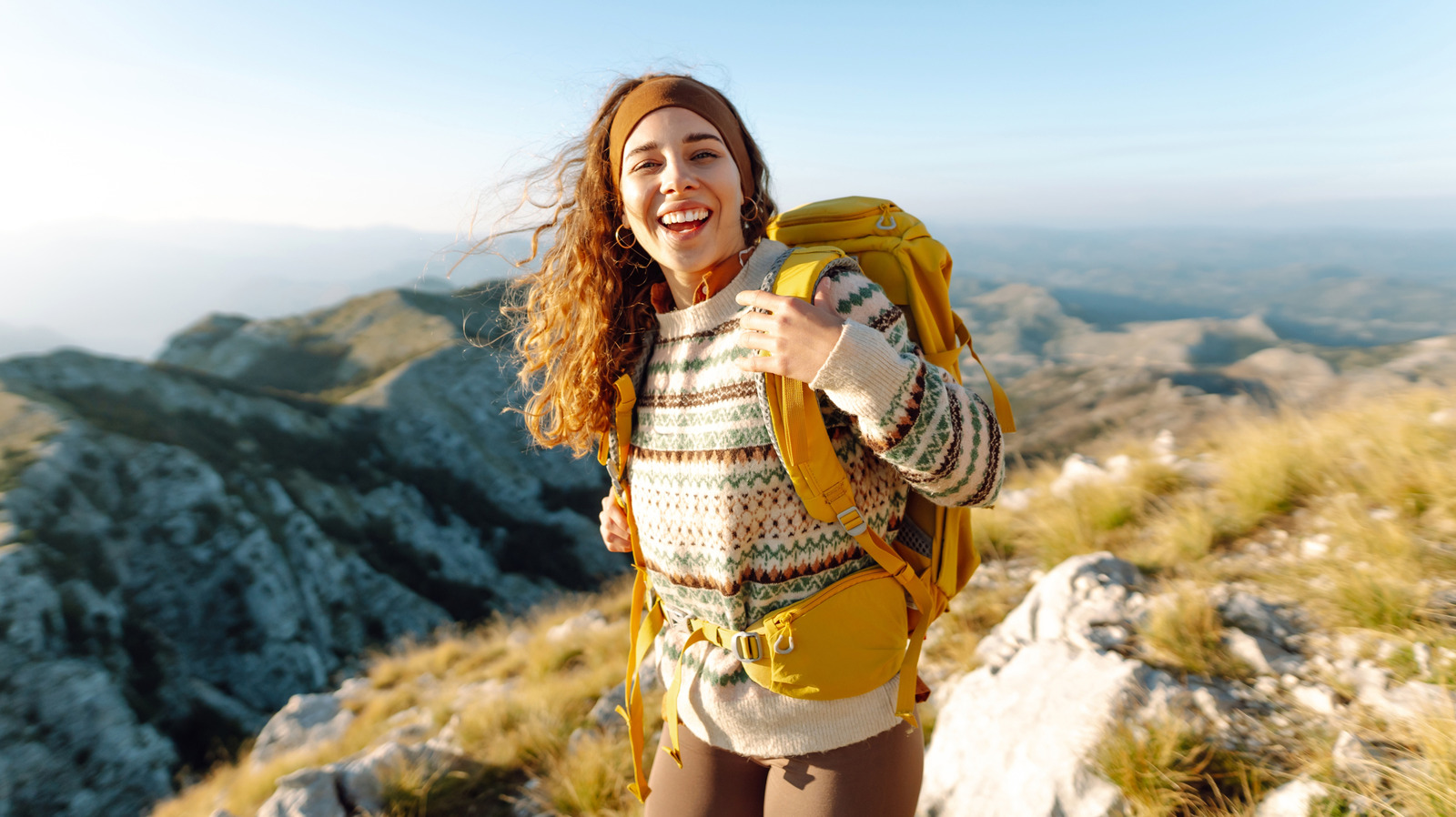 What You Should Wear For A Springtime Hike