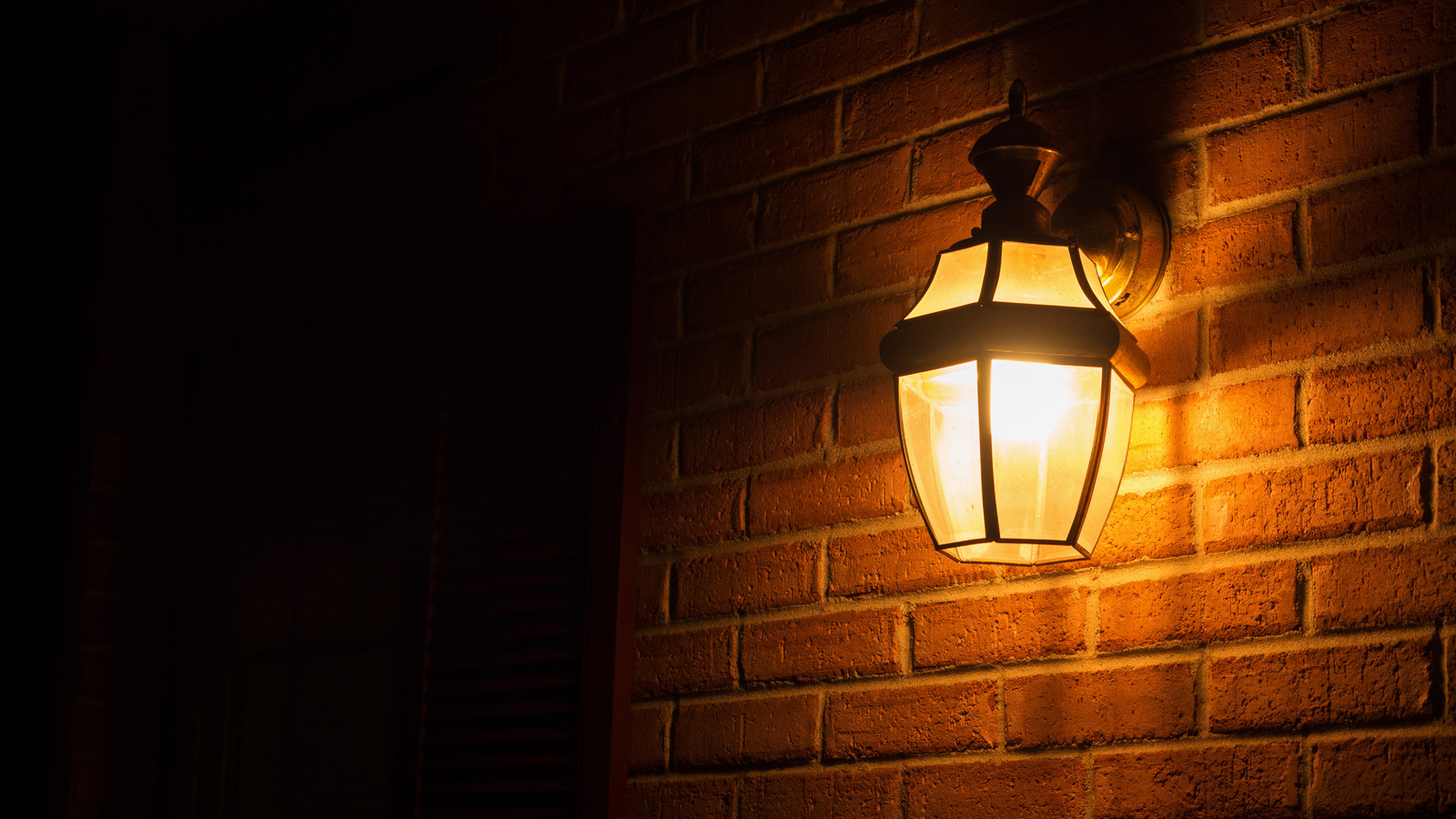 Why The Full Moon Calls For A Yellow Bulb On Your Porch