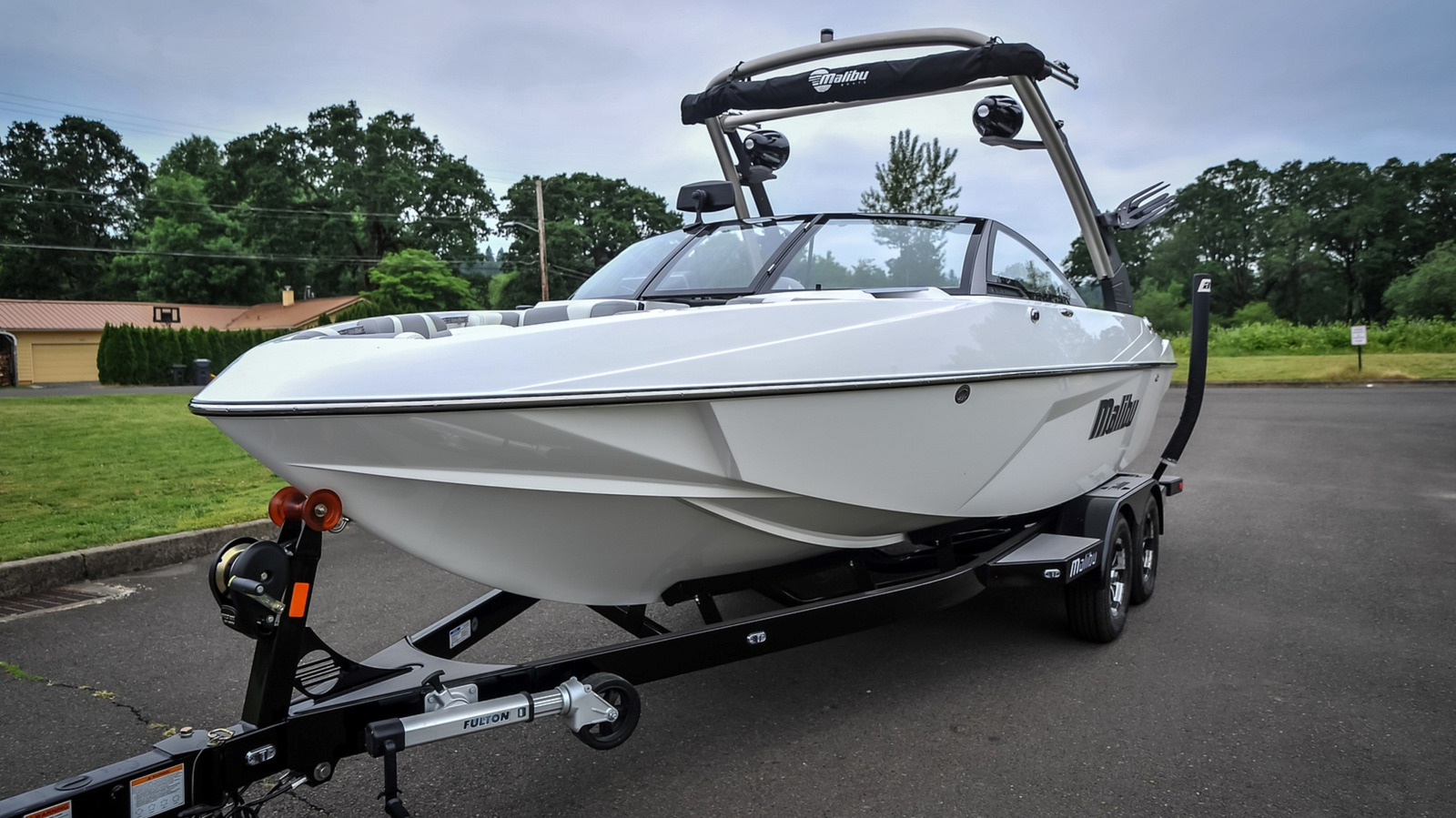 Why You May Want To Think Twice Before Boating On Holiday Weekends